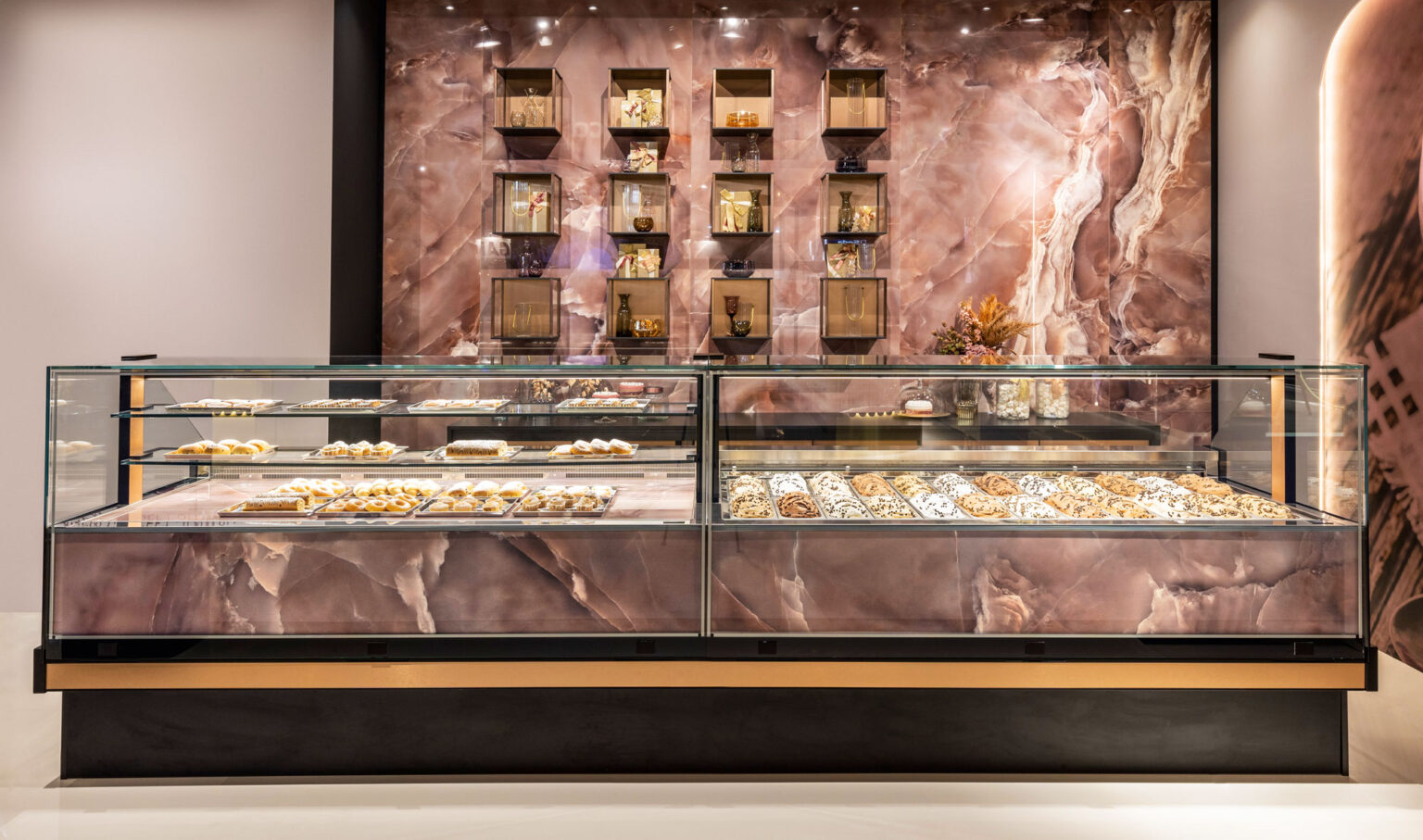 Pastry Showcases
